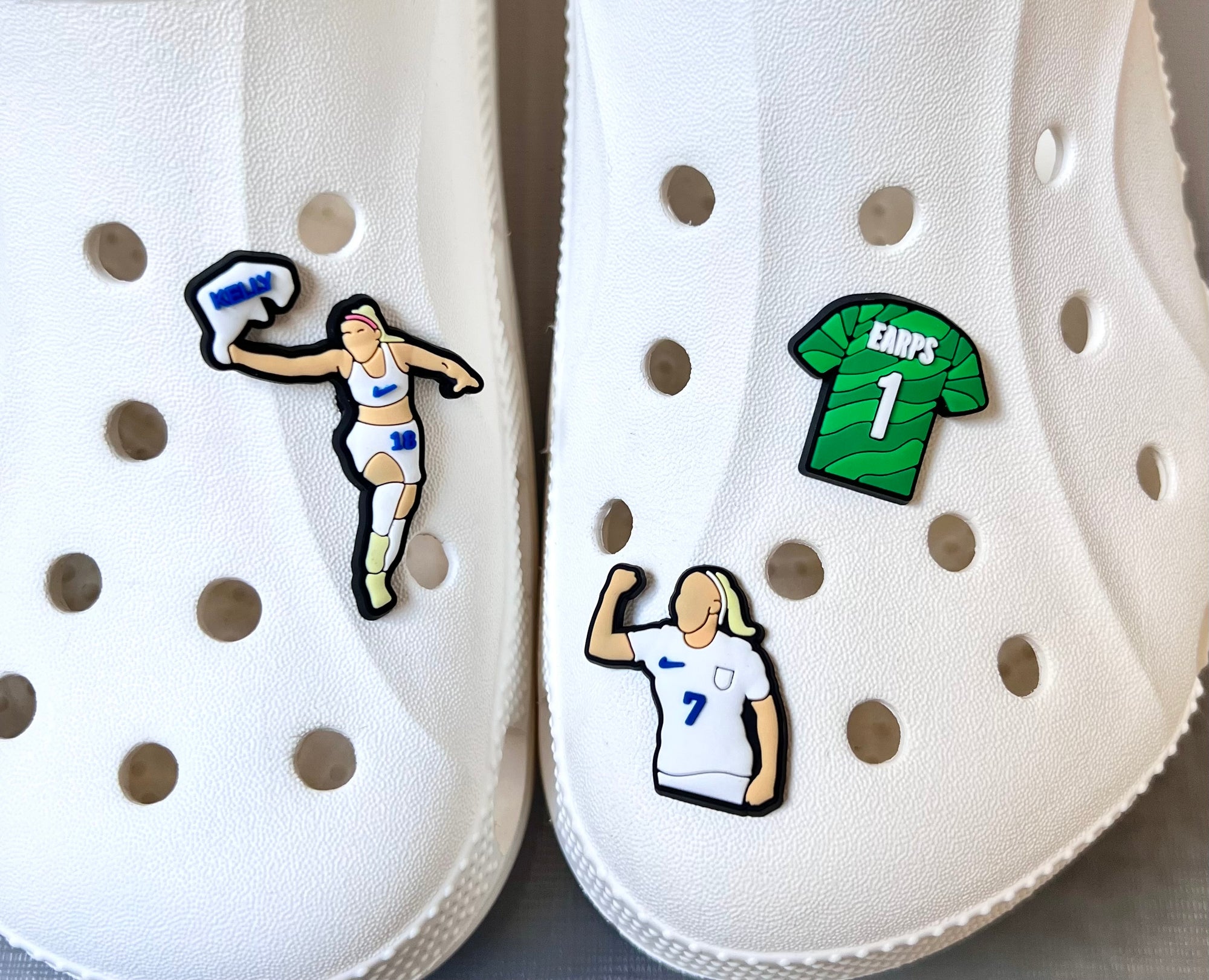 CROC CHARMS - CrocPaperScissorsUK